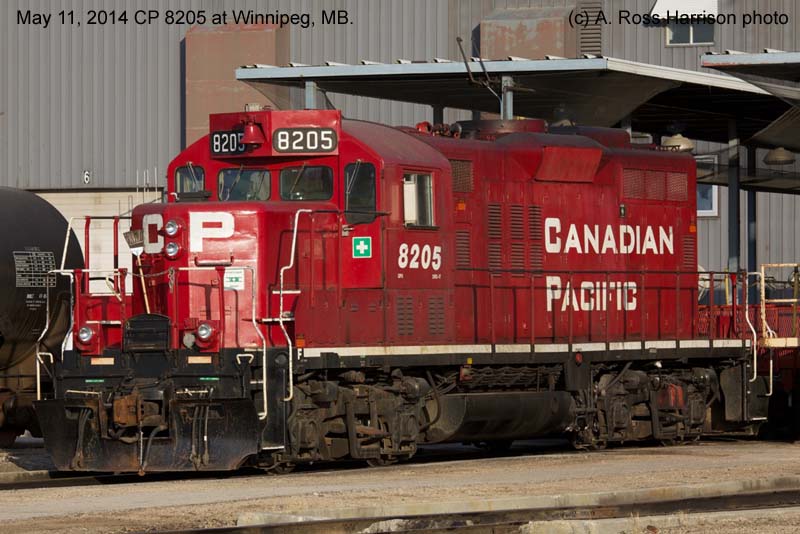 GP9u 8205